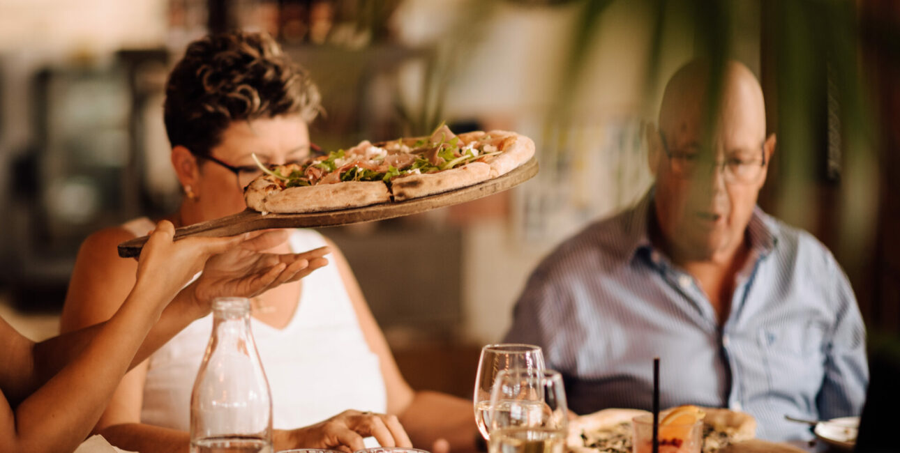 Savor Fresh Seafood and Delicious Pizzas at Saint Alice Restaurant & Bar